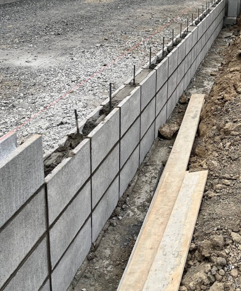 外構工事 費用内訳＋実例写真を大公開｜110坪の土地で350万円！｜ | VAL HOUSE